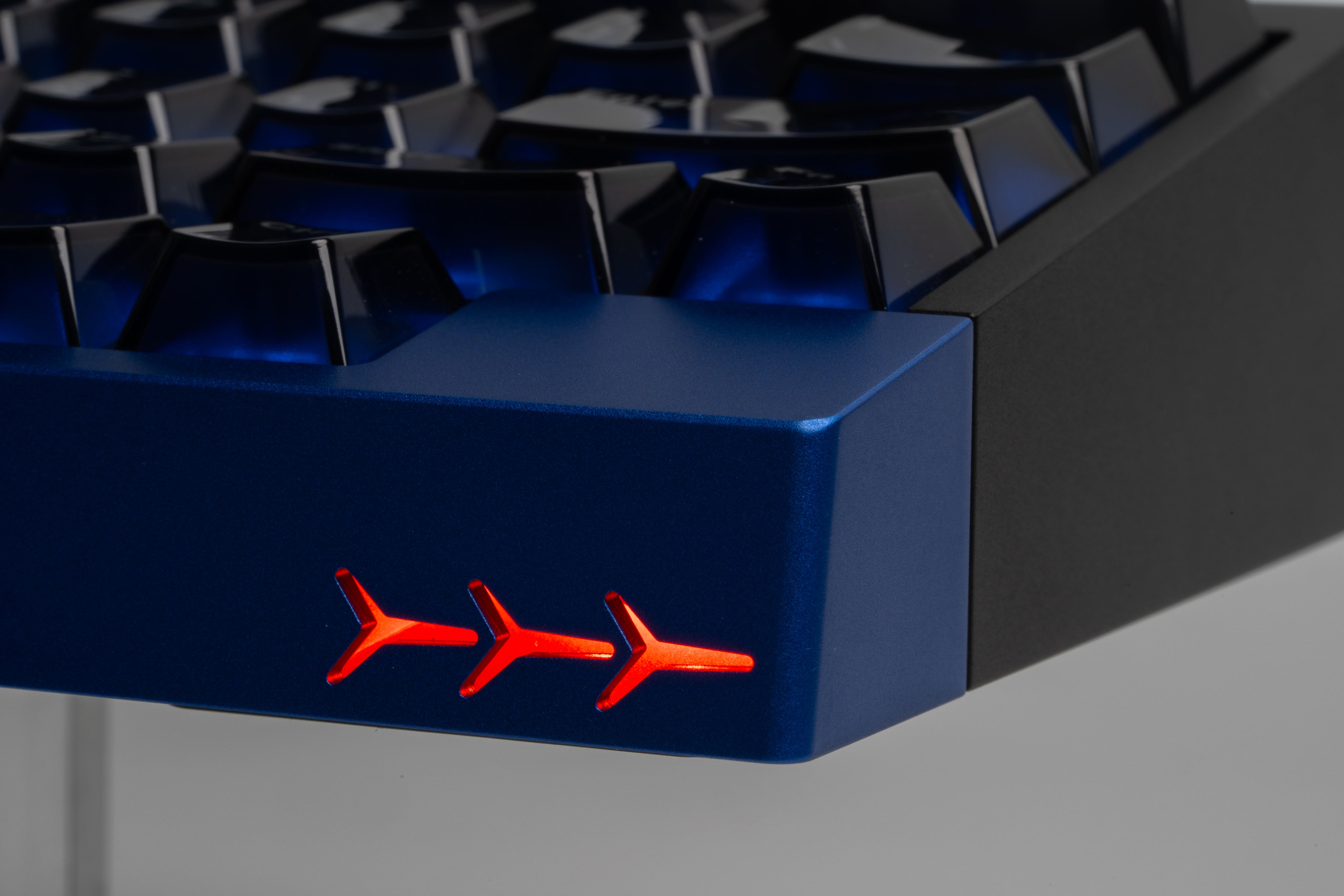 AM Compact Touch R2 – Mechkey.Store