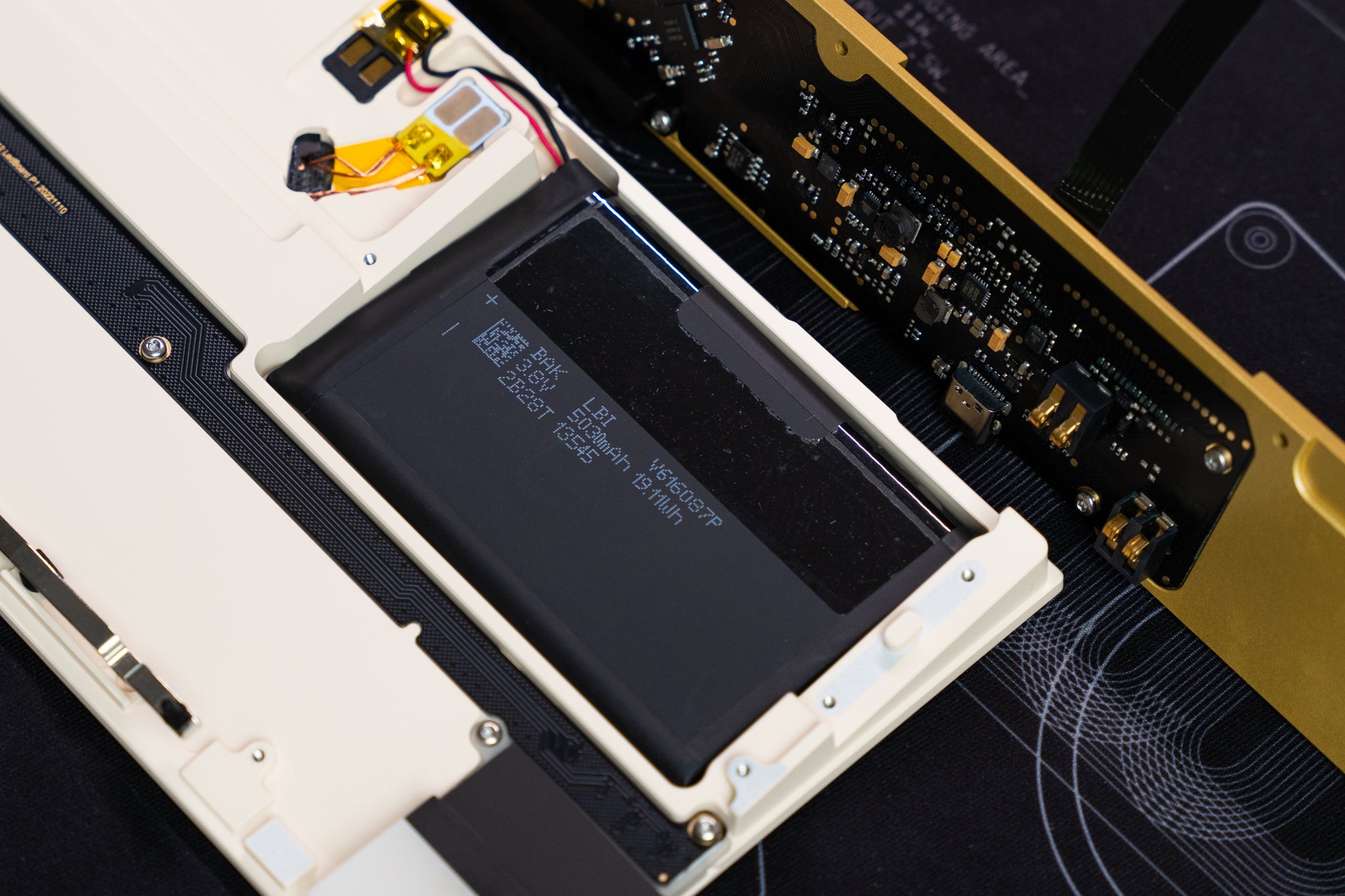 AM Compact Touch R2 – Mechkey.Store