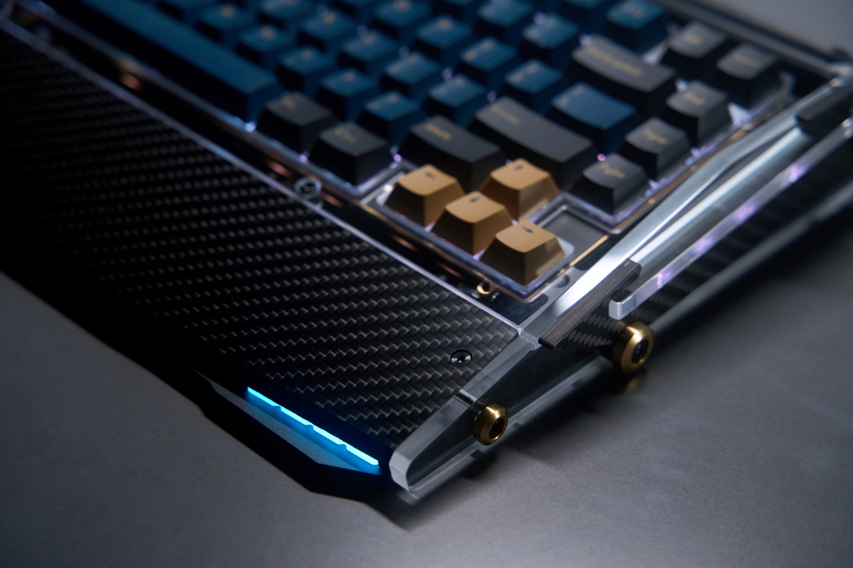 Black Diamond 75 – Mechkey.Store