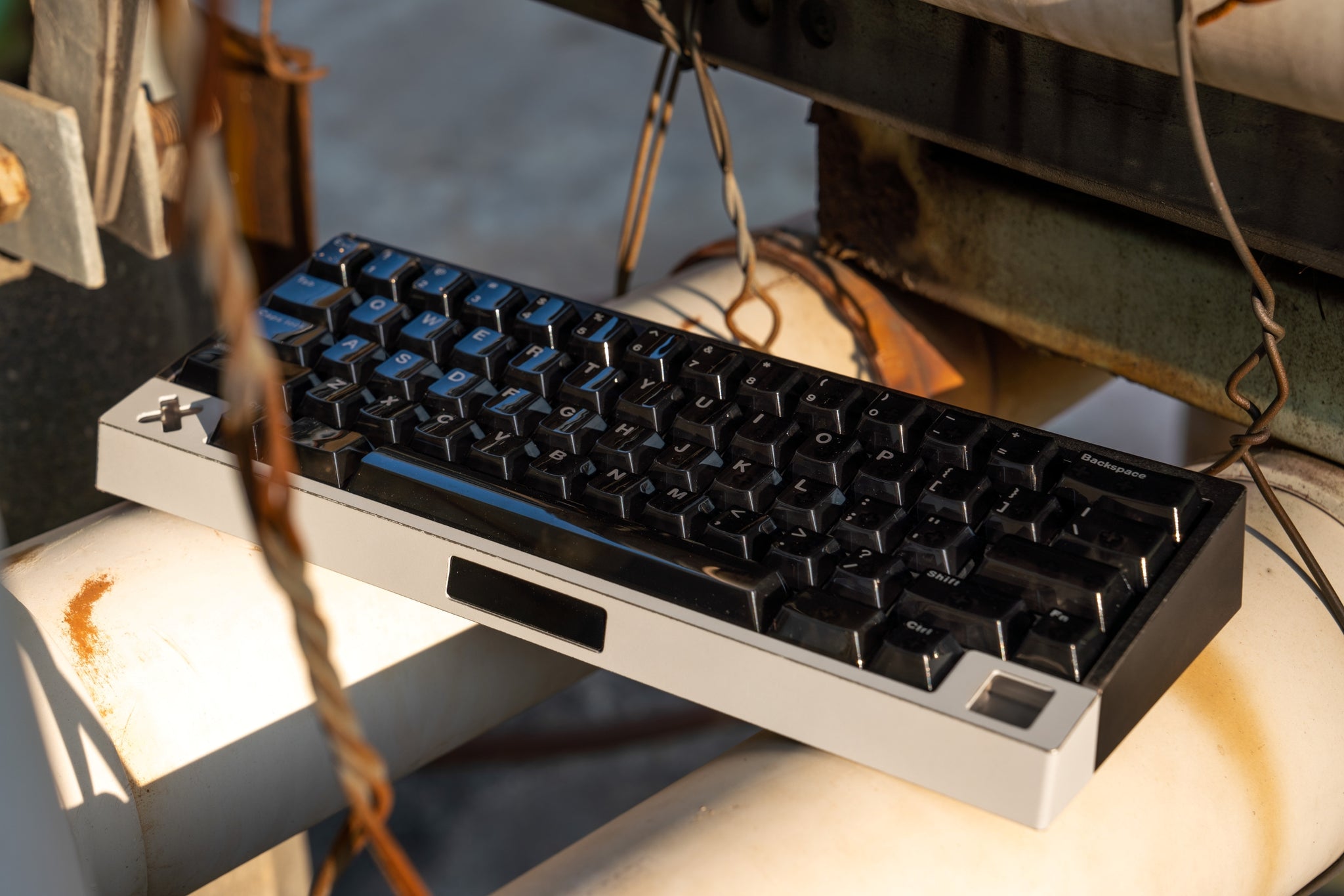 AM Compact Touch – Mechkey.Store